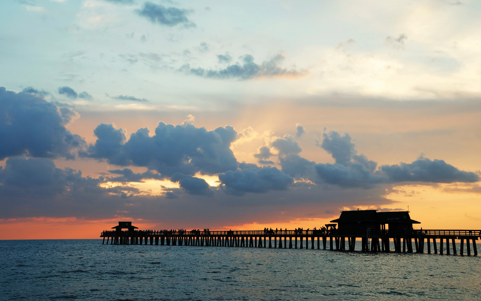 Go Rentals opens at Naples Jet Center in Naples, Florida